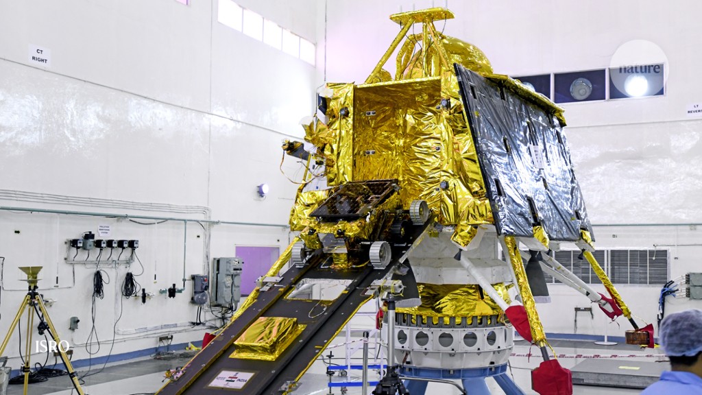 Nasa Moon Probe Crash