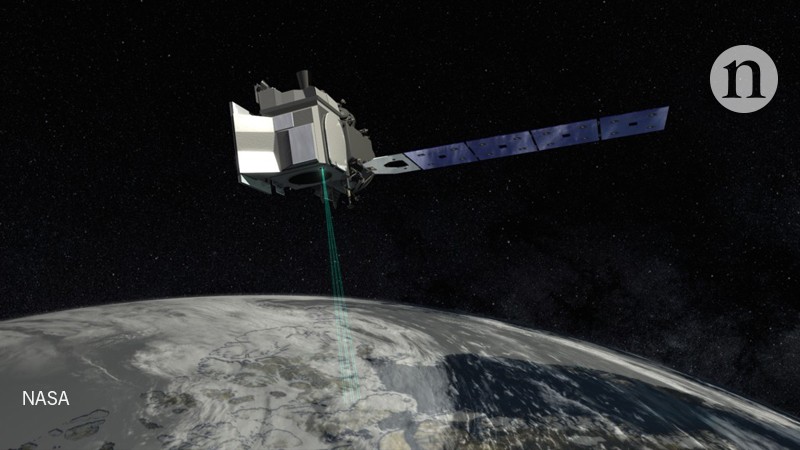 Ice-tracking satellite launches after ten years in the works