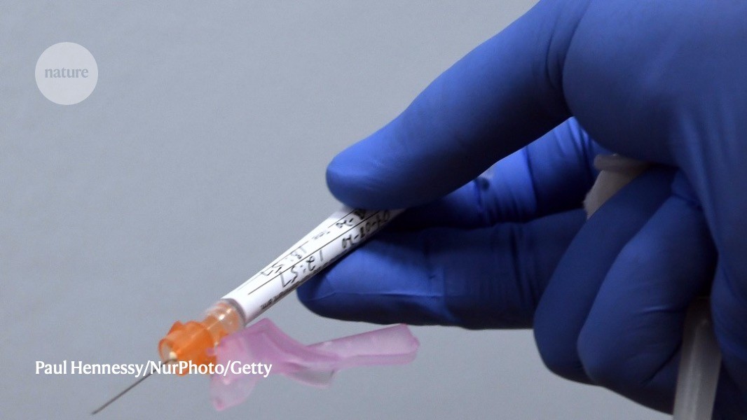 Moderna COVID vaccine becomes second to get US authorization