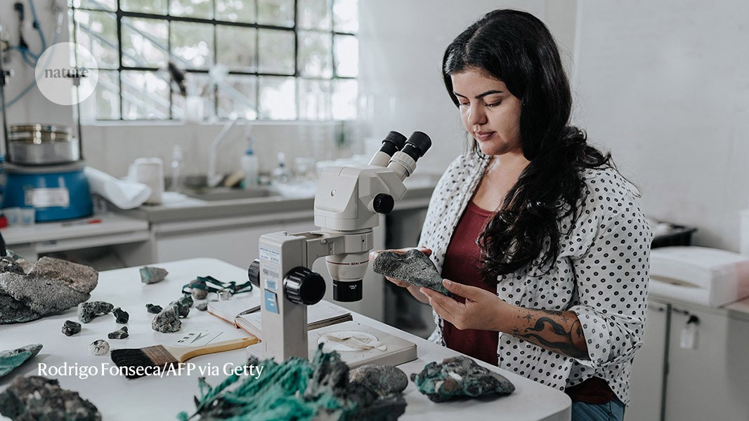 Plastic rocks are threatening wildlife on Brazil’s easternmost island ...