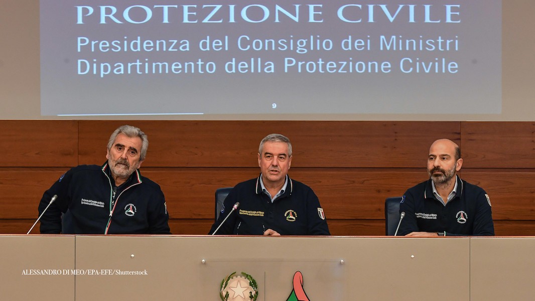 Examining the role of the Italian COVID-19 scientific committee