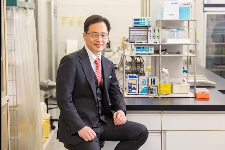 The hunt for universal cancer drug targets
